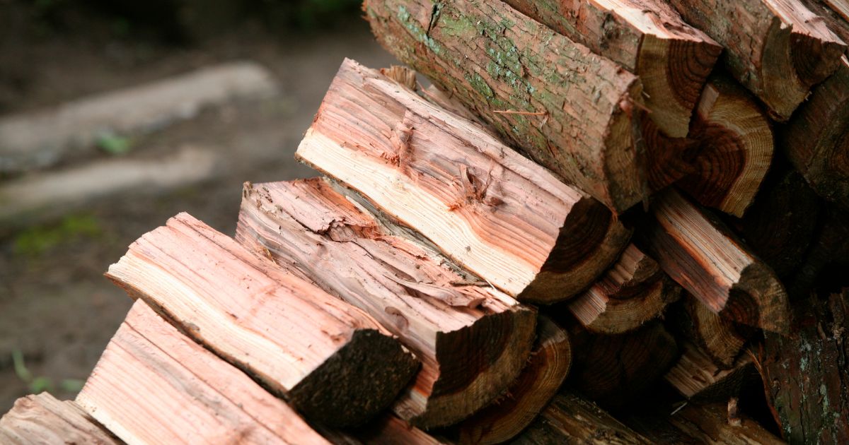 A Guide To Seasoning & Storing Wood - Indianapolis IN - Smalling Masonry